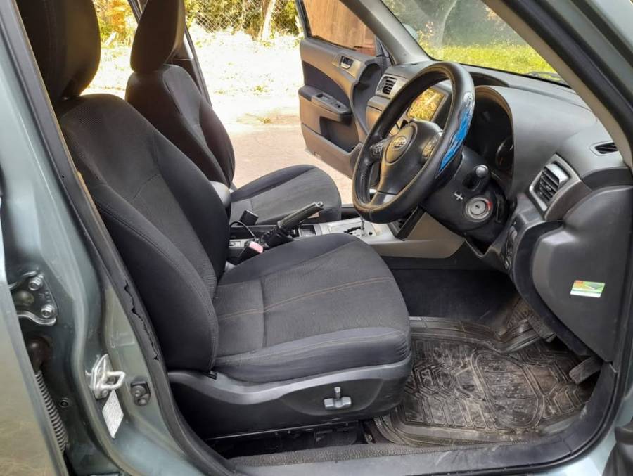 Subaru Forester 2009 Automatic0