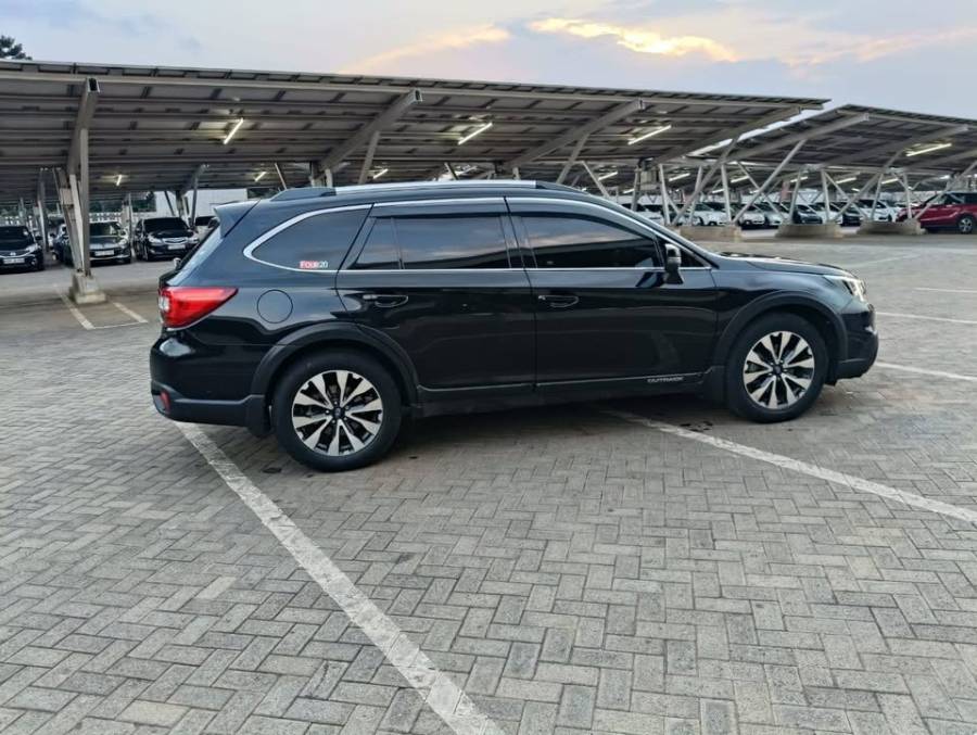 Subaru Outback BS9 2016
